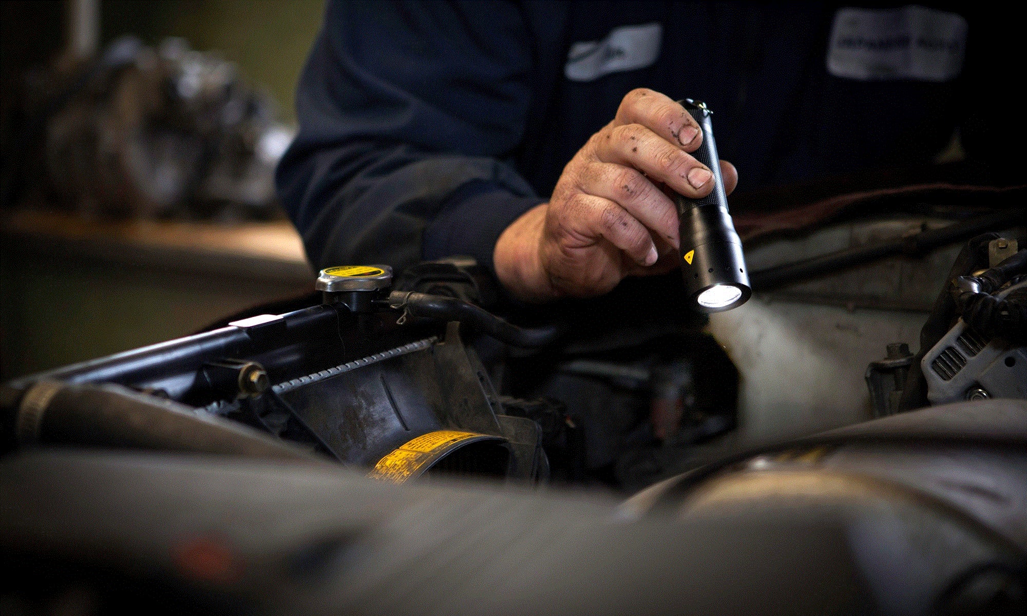 6 DIY Car Repairs Everyone Should Know – Leatherman Tools